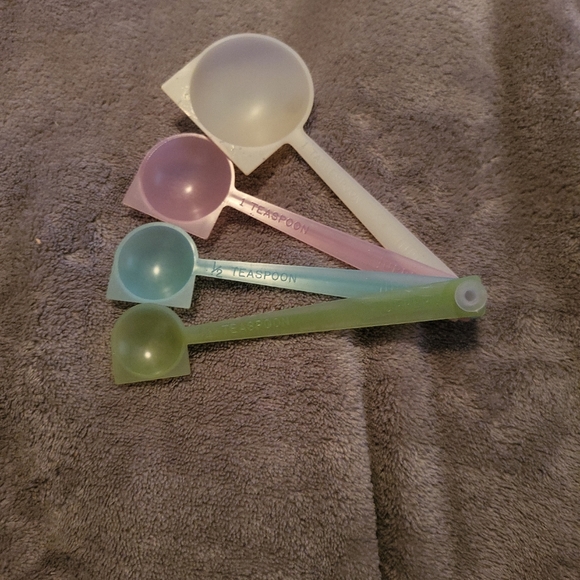 Tupperware | Kitchen | Vintage Tupperware Measuring Spoons | Poshmark